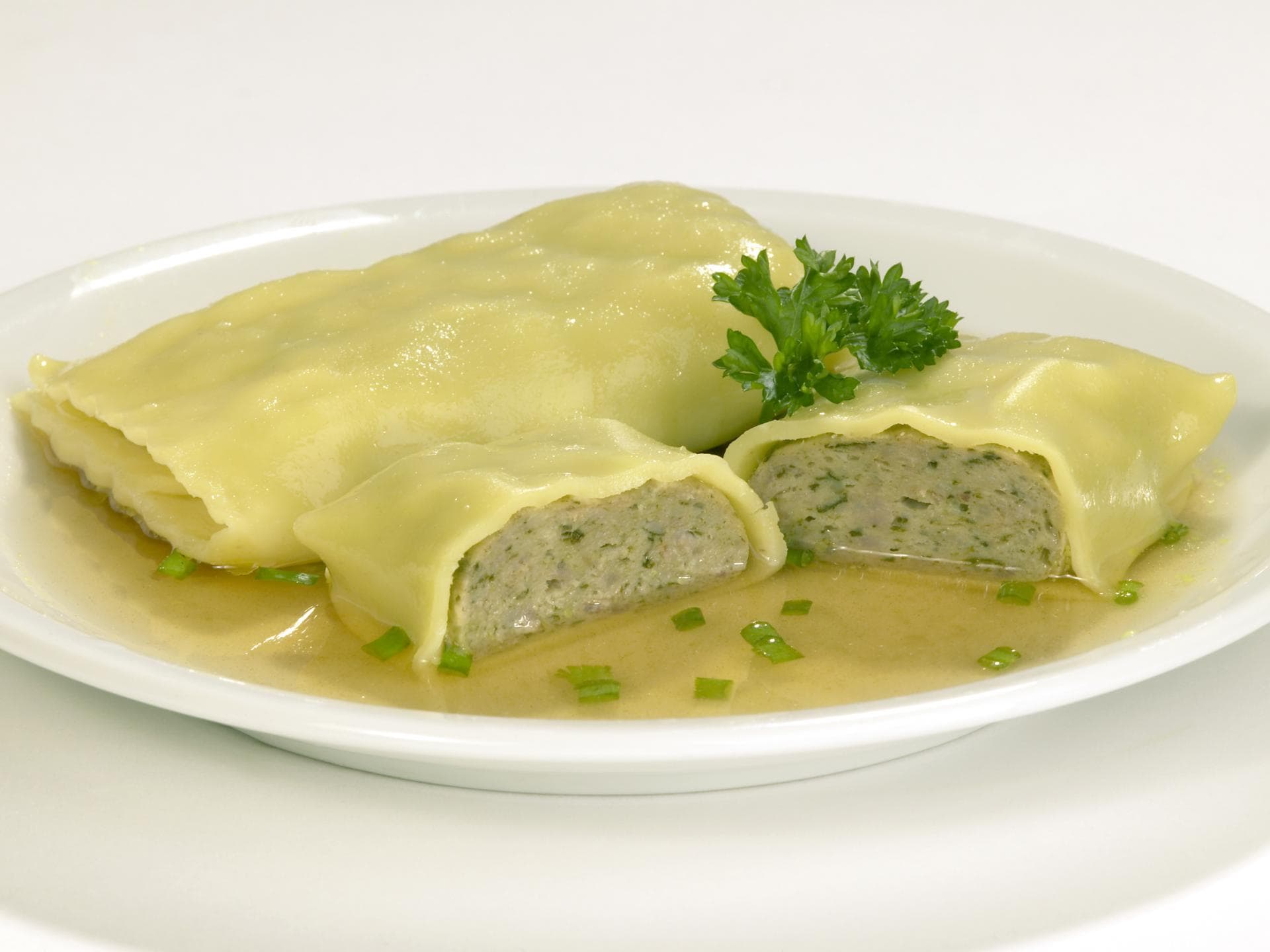 Schwäbische Maultaschen nach Omas Art: Leckeres Originalrezept in ...