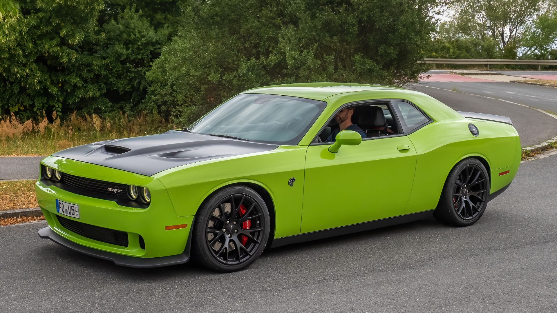 10 Cars With Awful Driver Visibility & 10 With Great Visibility