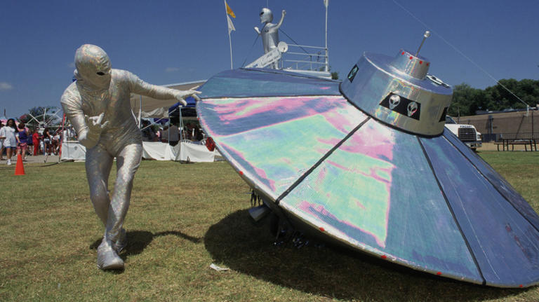 Lockheed's Infamous Skunk Works Actually Tested Metal That Was Part Of ...