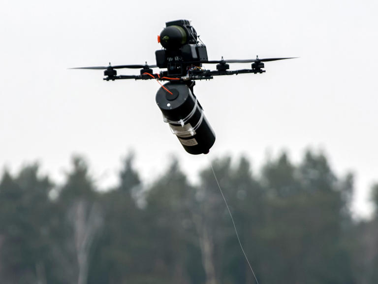 Unjammable fiber-optic drones are taking over and turning Ukrainian ...