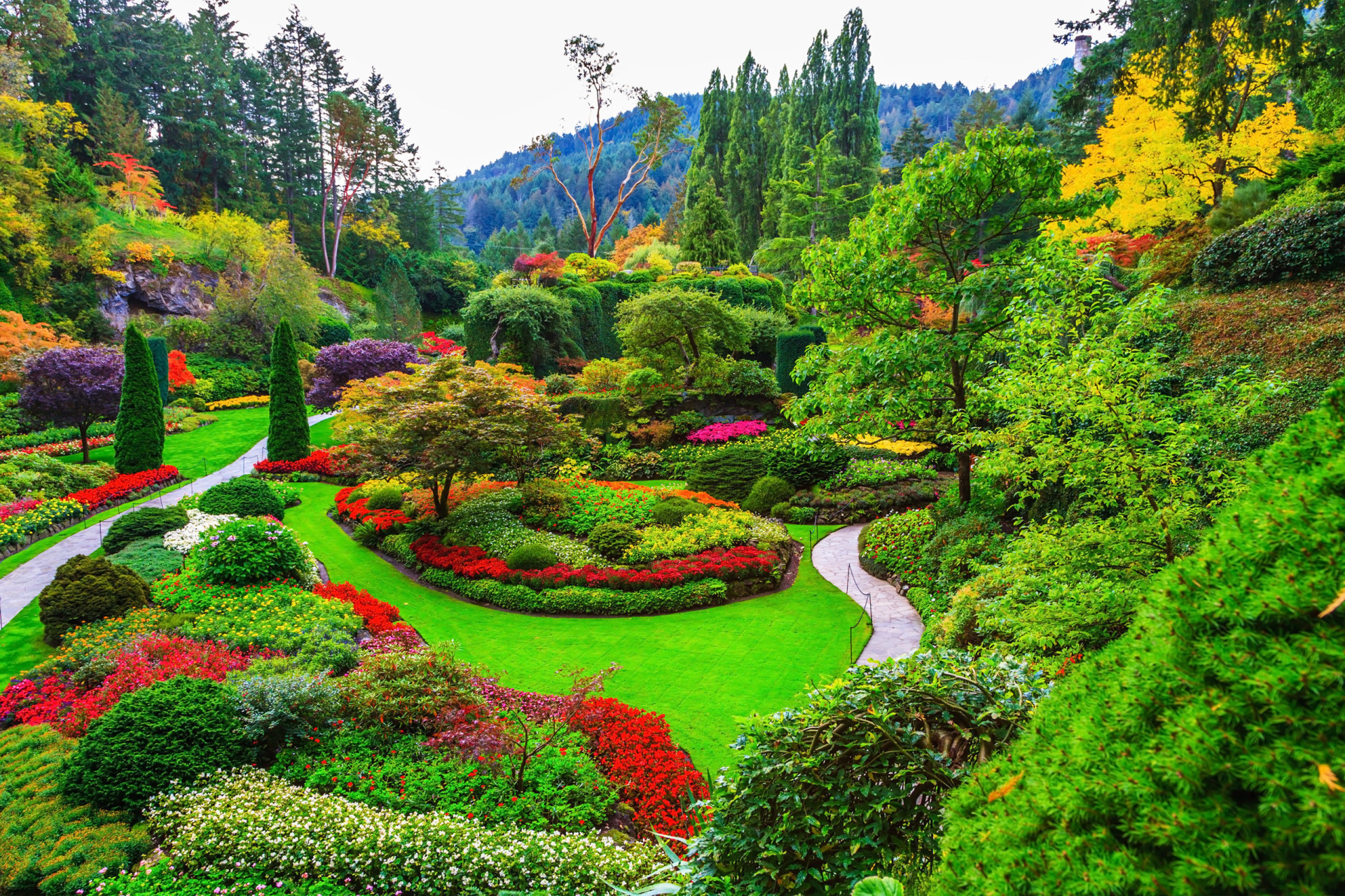 A stroll through the world's most beautiful gardens
