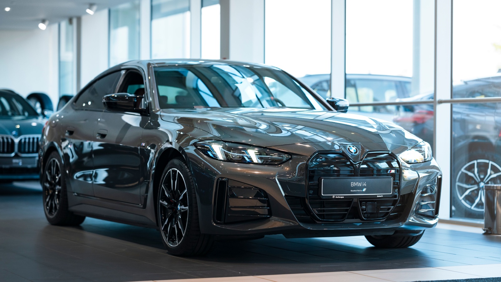 2025 BMW i4 vs. Tesla Model 3: Key differences you need to know