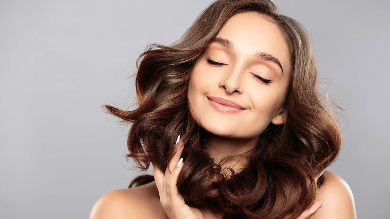 8 Beauty Benefits of Ginger for Glowing Skin and Hair