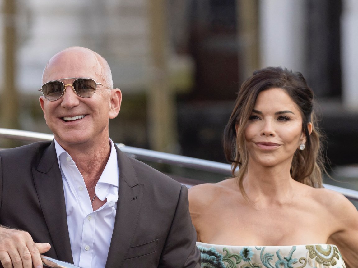 Jeff Bezos' wife proudly posts first picture in wedding dress