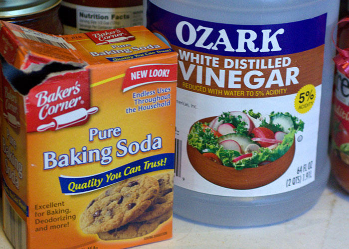 “Foil Over Your Windows”: 27 Of The Best ‘Poor People’ Life Hacks