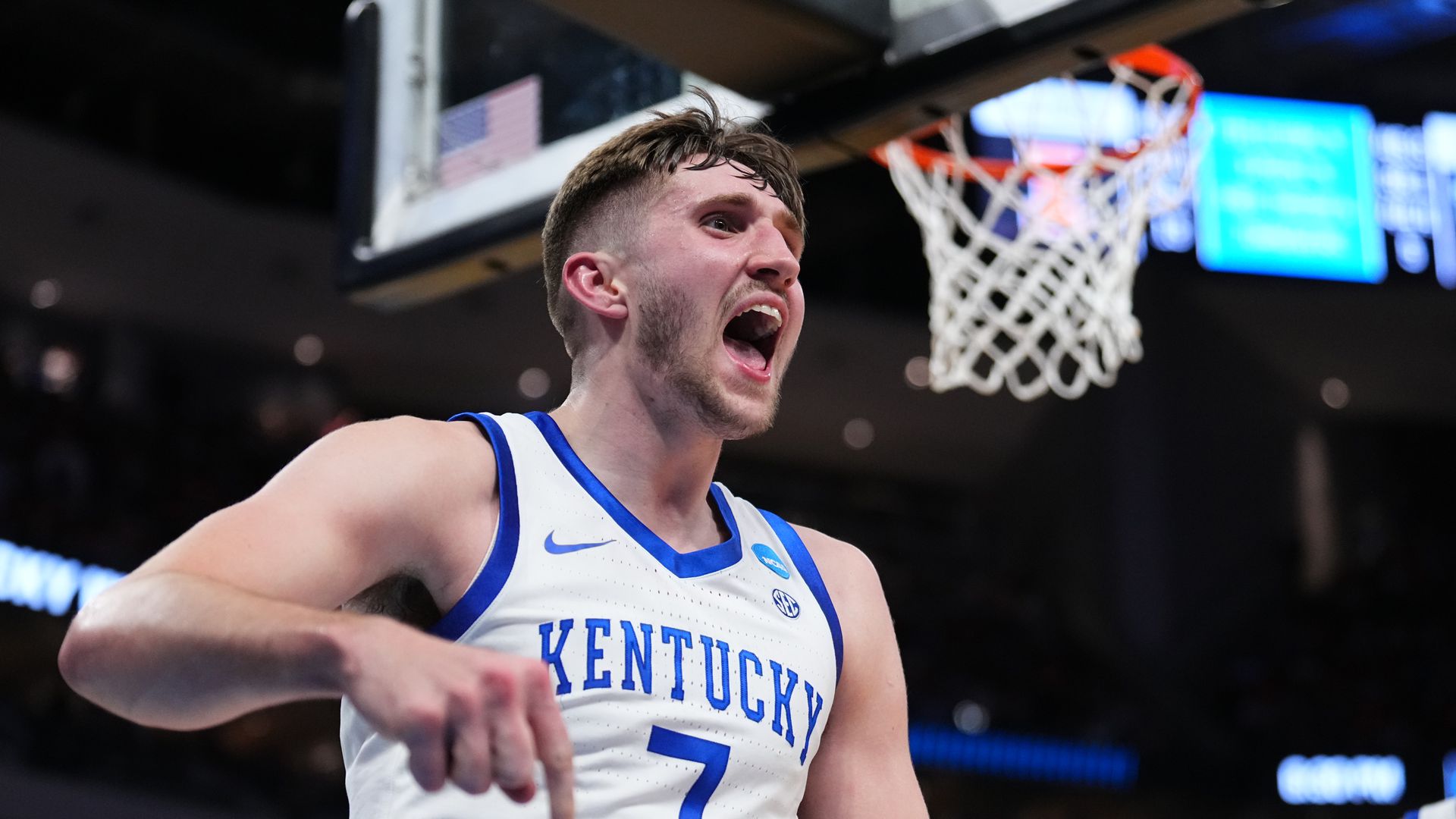 Blazers To Sign Andrew Carr to Exhibit 10 Contract