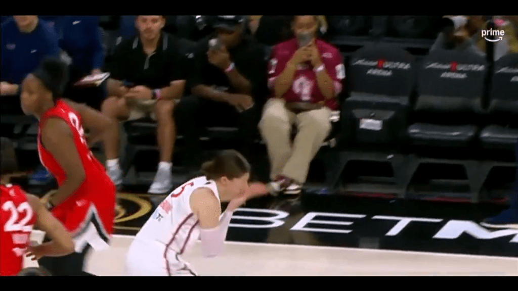 Mystics’ Jade Melbourne chips tooth in bloody scene after catching ...