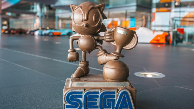 Sonic The Hedgehog Is McLaren's Newest Brand Ambassador, Even Though He ...