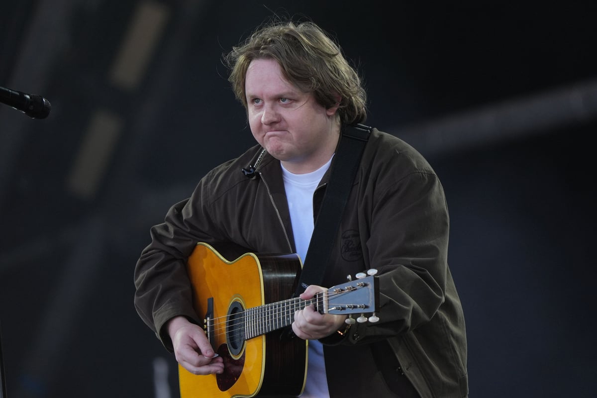 Lewis Capaldi says ‘I’m back baby’ as he makes emotional return to ...