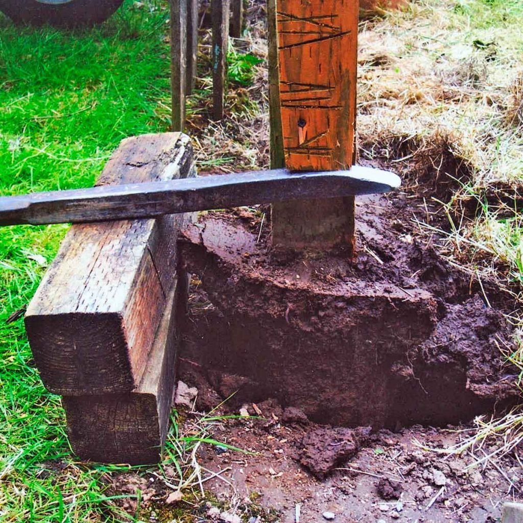 The Best Way to Remove Fence Posts Safely and Efficiently