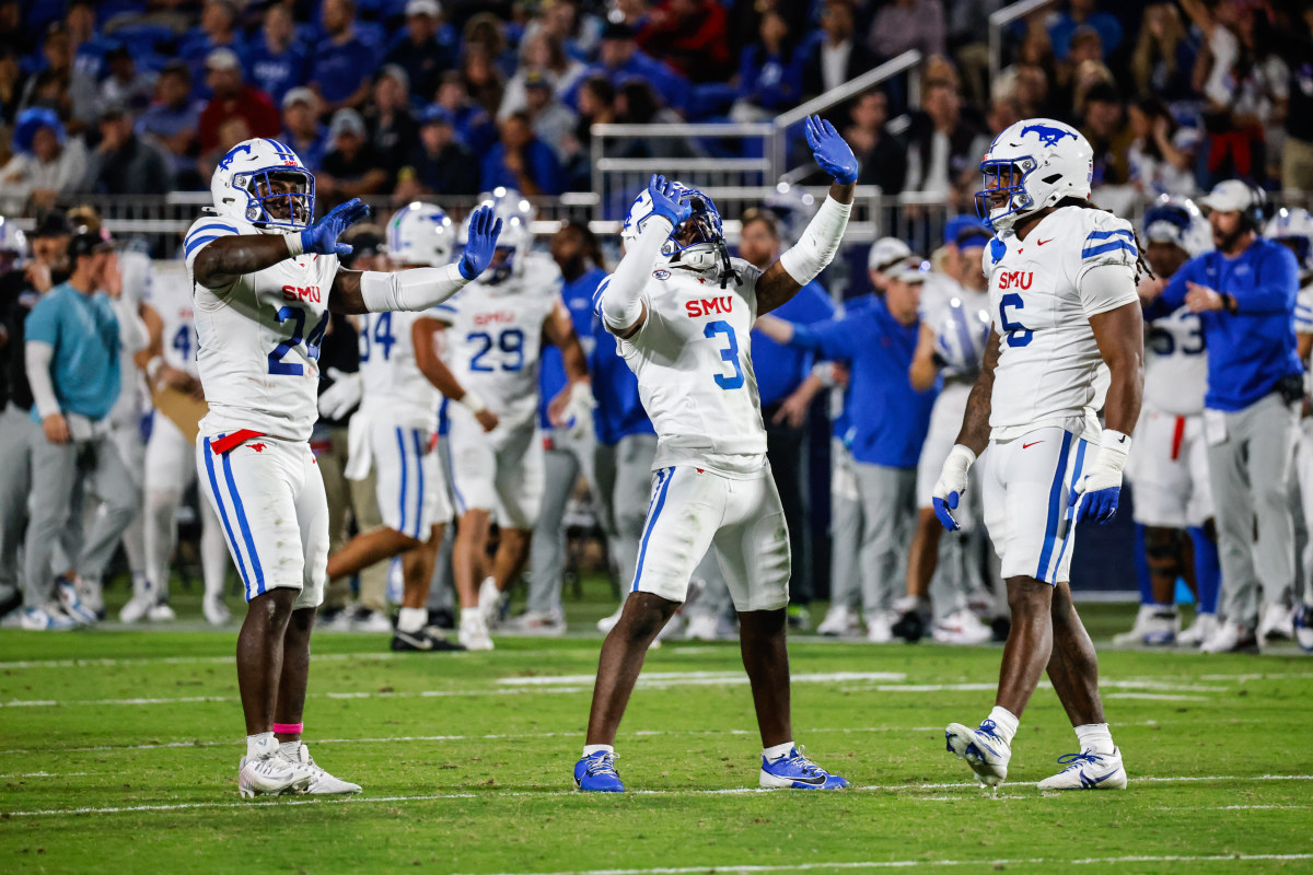 Getting to Know SMU’s Hometown Hero Ahmaad Moses