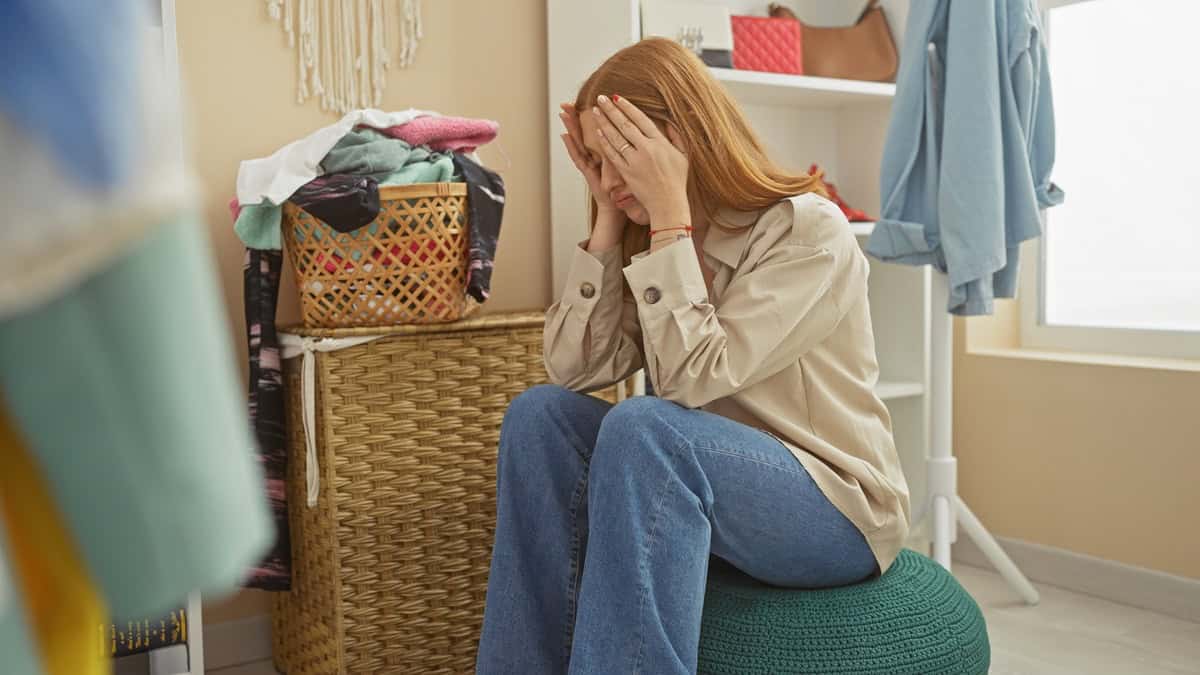 10 Signs Your Home Is Filled With Negative Energy and How to Fix It