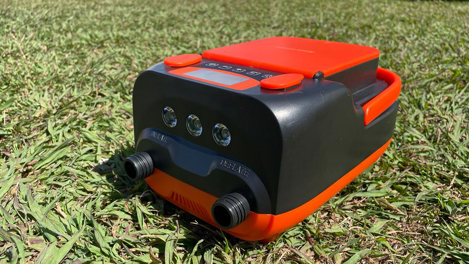 Dr. Meter im Test: Vielseitige elektrische SUP-Pumpe mit starker ...