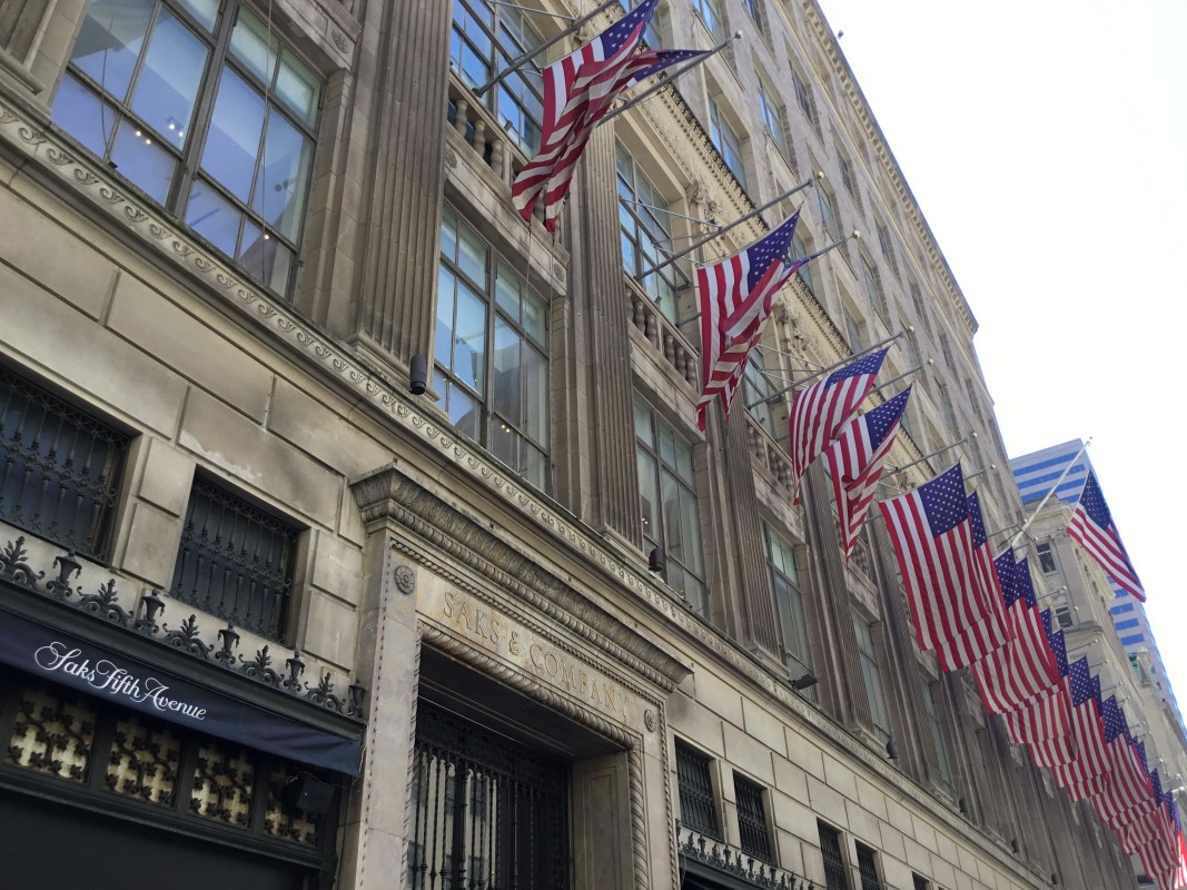 Saks Global CEO exits as troubled retailer eyes $1 billion to keep running