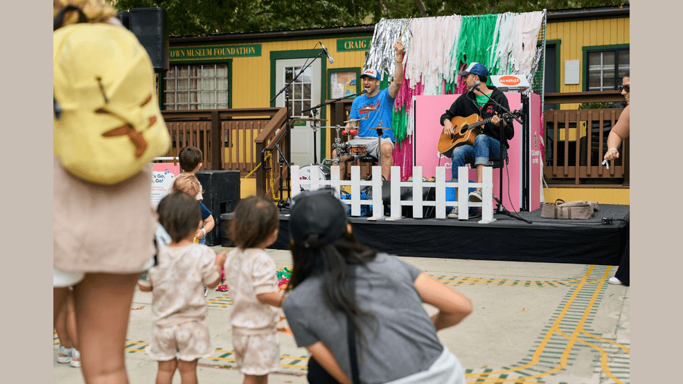 'Gotta Go' Tour: Kids show CoComelon helps families potty train