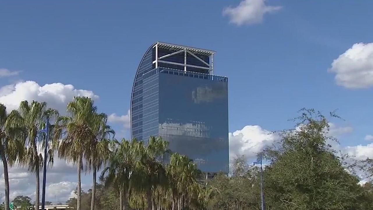 ‘I-4 Eyesore’ building may soon open after 20-year delay