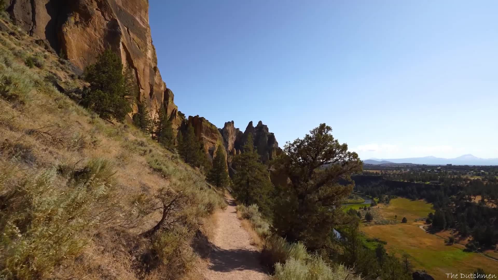 Smith Rock State Park - Walk Tour with Music