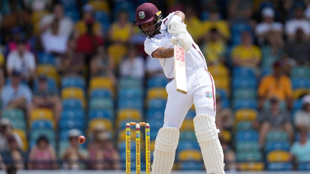 Roston Chase demands penalty for umpires after contentious calls in 1st ...