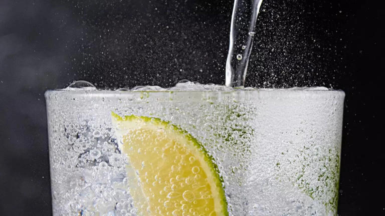 Drinking diet soda? Here’s how it sabotages weight loss