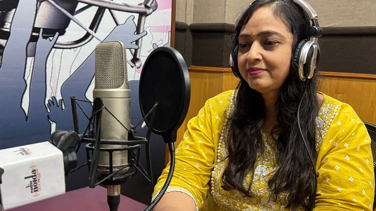 107.4 FM, a Noida radio station only for its villages, workers and the poor