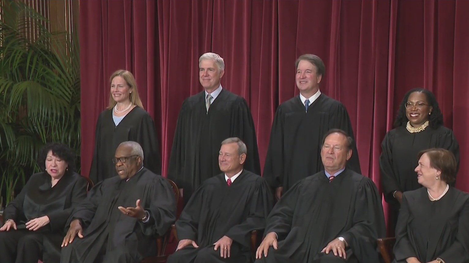 U.S. Supreme Court birthright citizenship ruling limits judges' use of ...