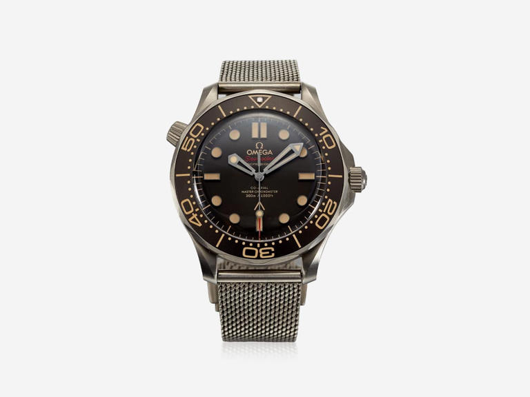 James Bond’s Actual OMEGA Seamaster from No Time to Die Fetches ...