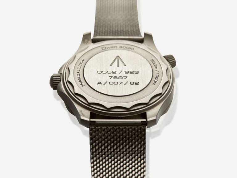 James Bond’s Actual OMEGA Seamaster from No Time to Die Fetches ...