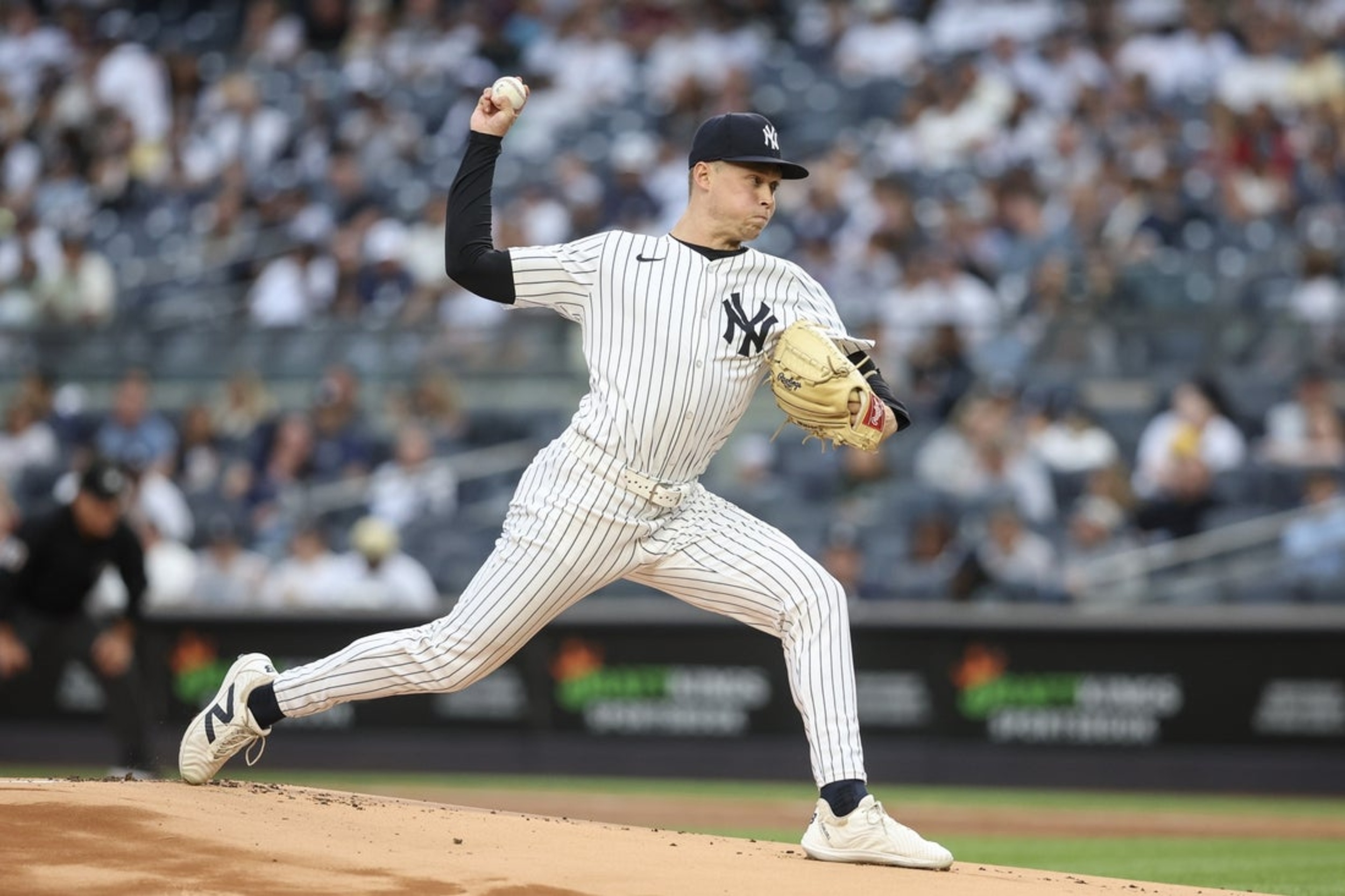 Will Warren and Yankees bullpen whitewash Athletics