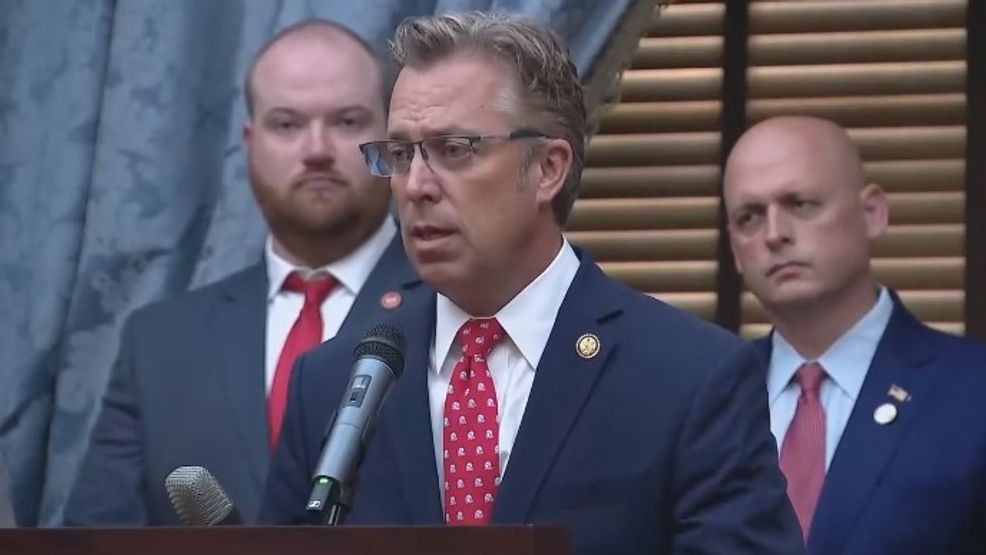 Congressional probe intensifies, seeks more documents from Nashville mayor