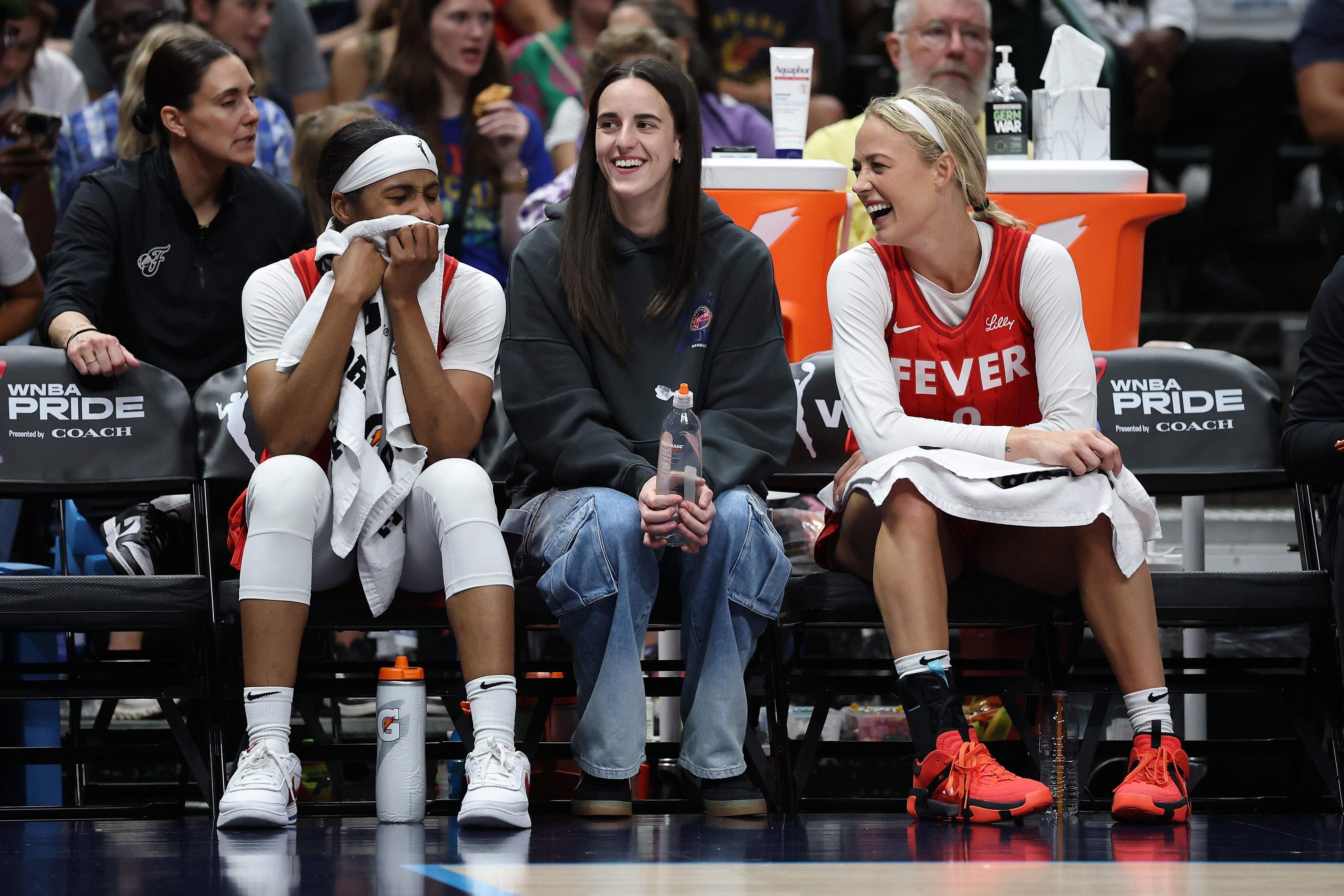 Caitlin Clark a 'game-time decision' for Fever vs. Lynx in Commissioner ...