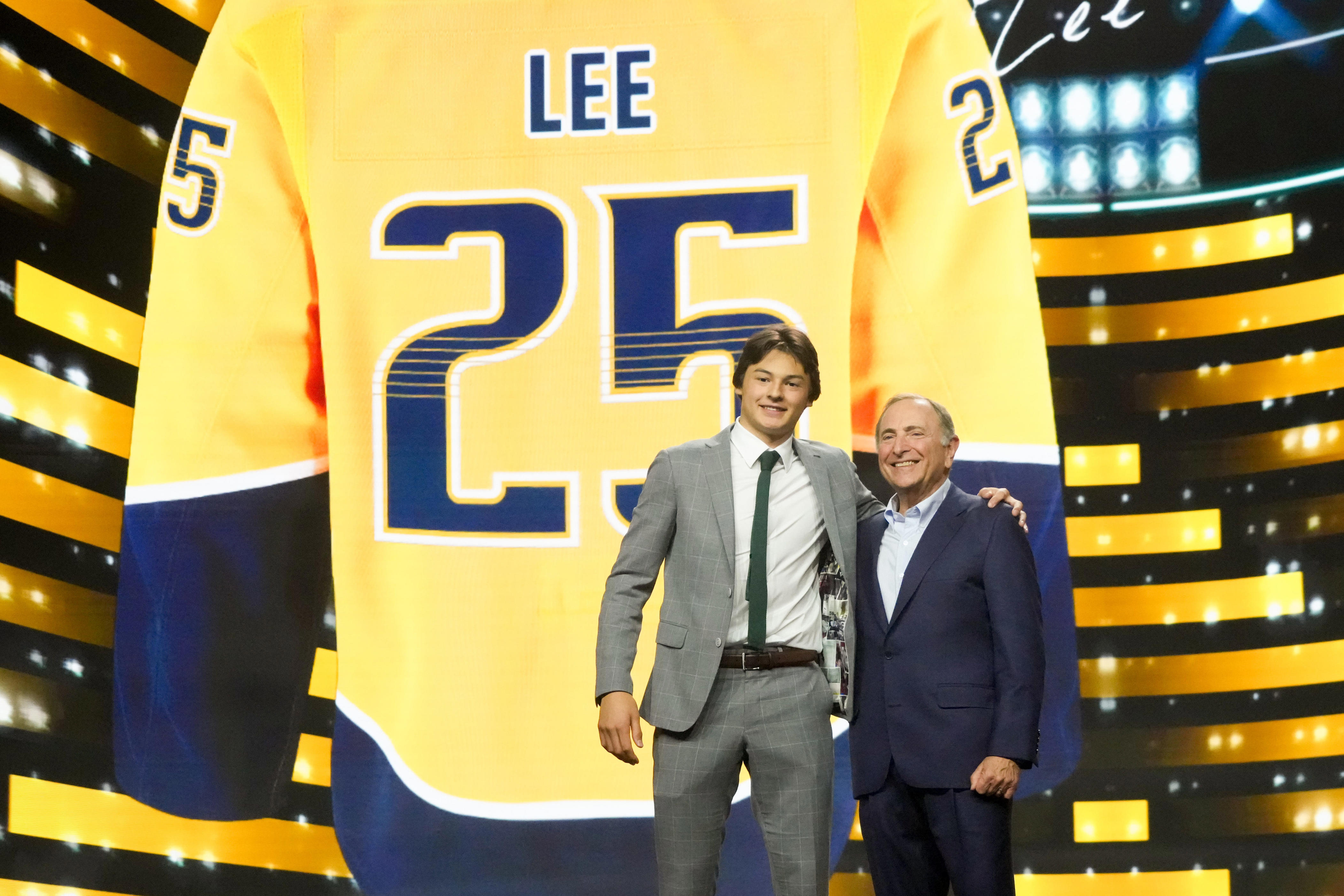 Nashville Predators select winger Ryker Lee at No. 26 overall in 2025 ...