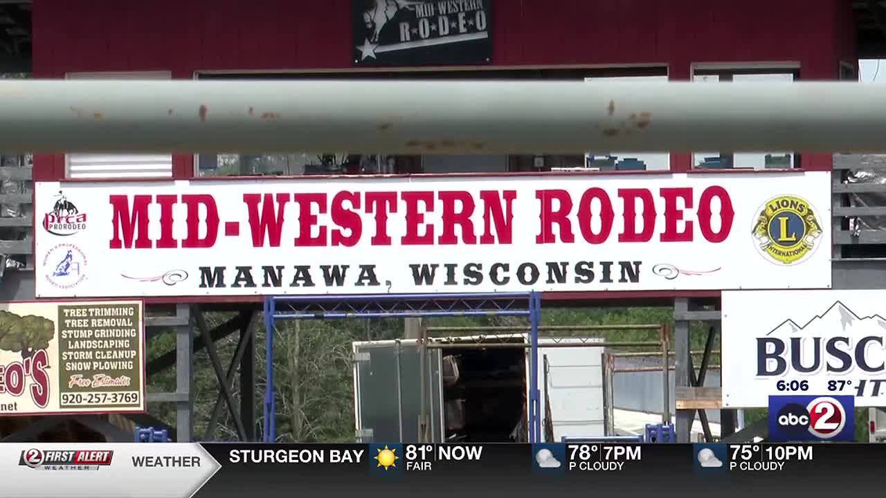After devastating flood, Manawa’s Mid-Western Rodeo rides again