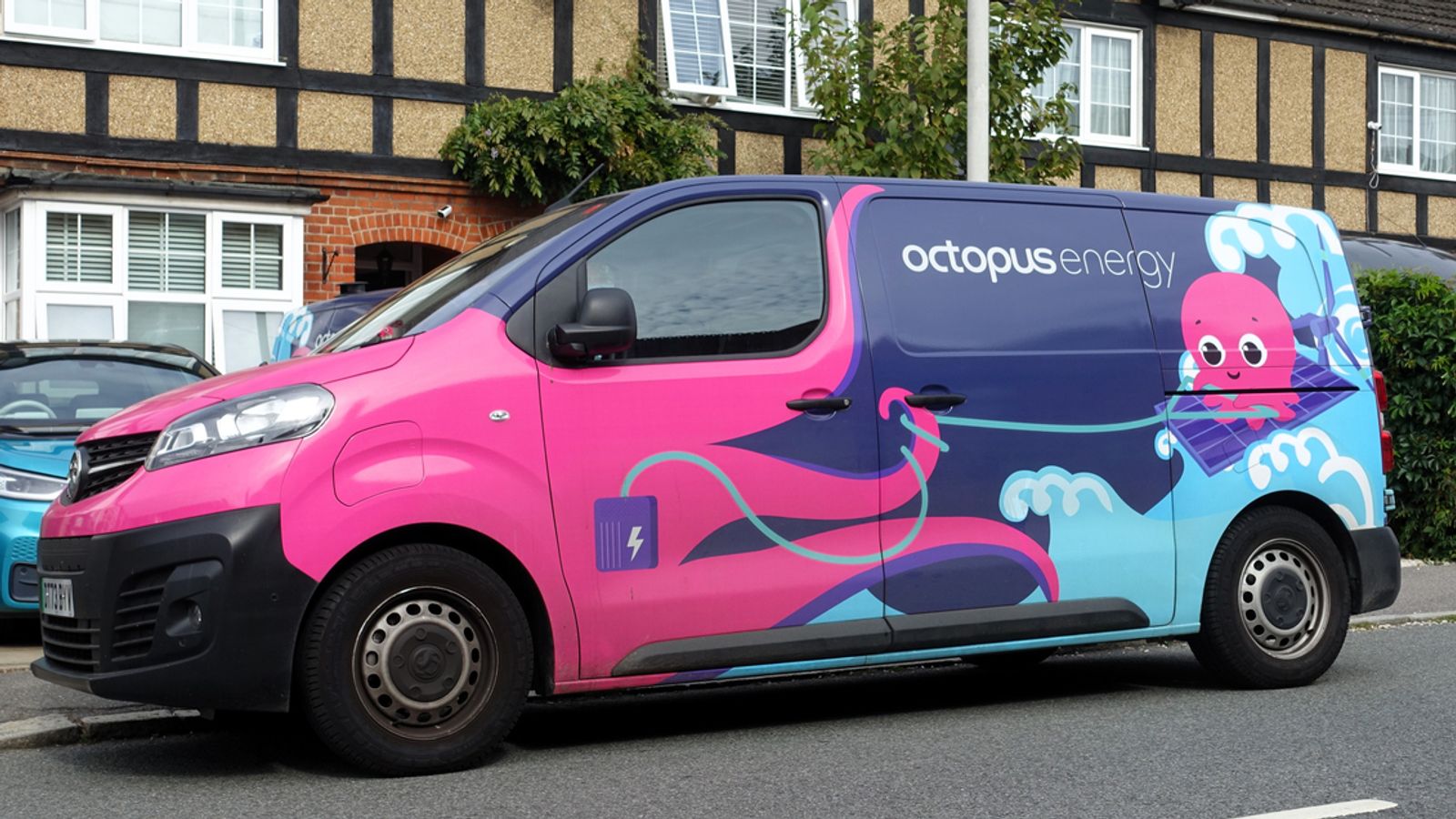 Octopus Energy lines up sale of stake in $10bn software arm Kraken