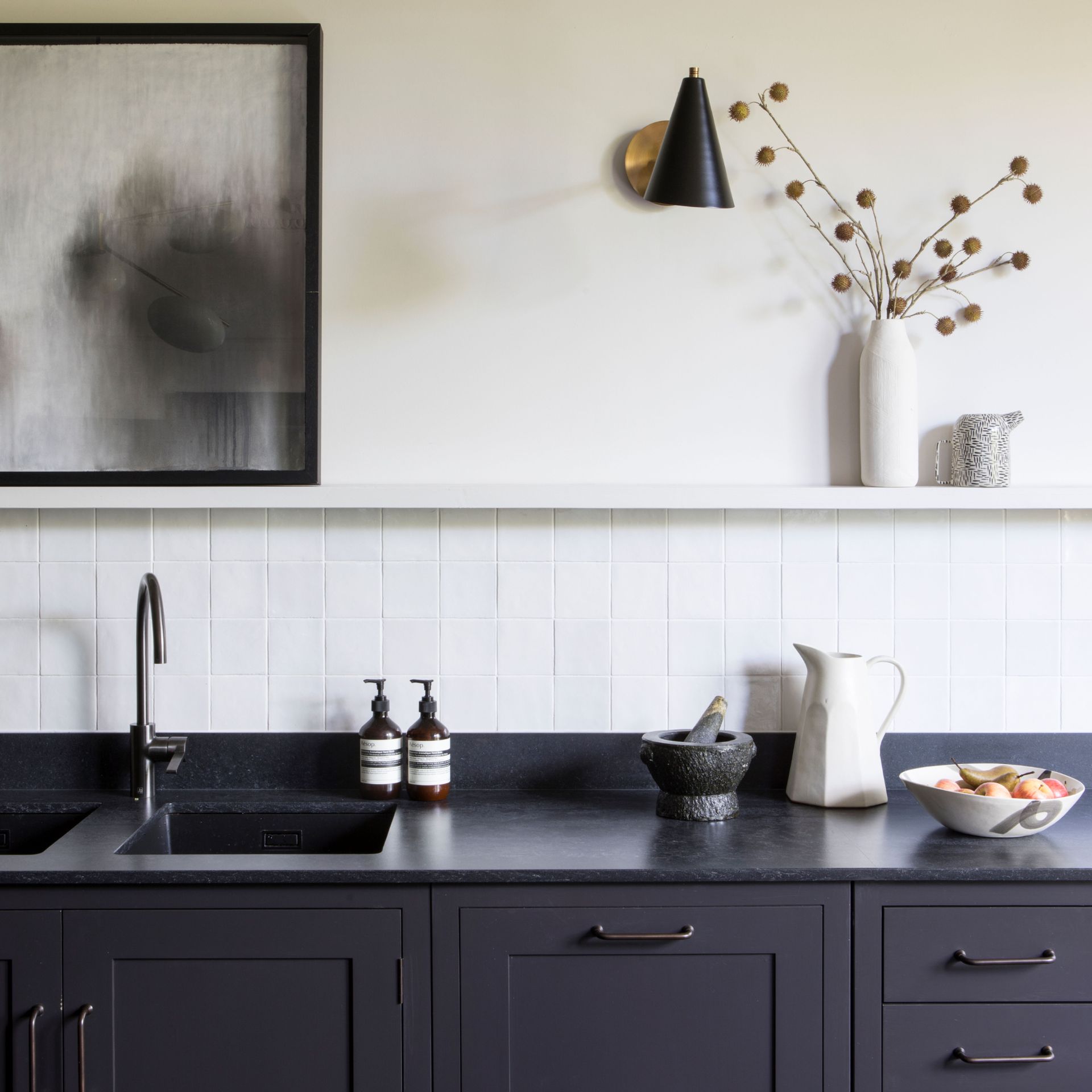6 colours that will transform a dark kitchen with little natural light ...
