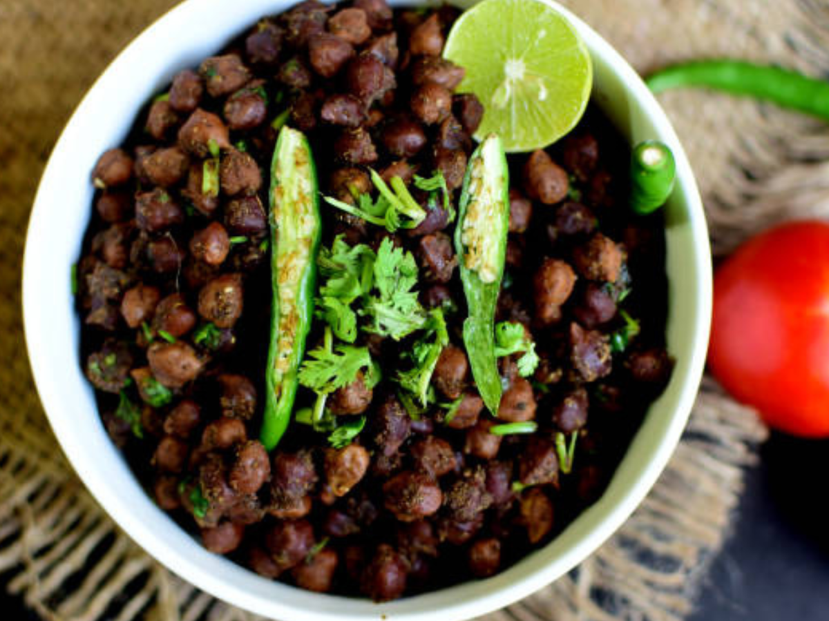5 nutritional foods to pair with paratha other than pickle or curd