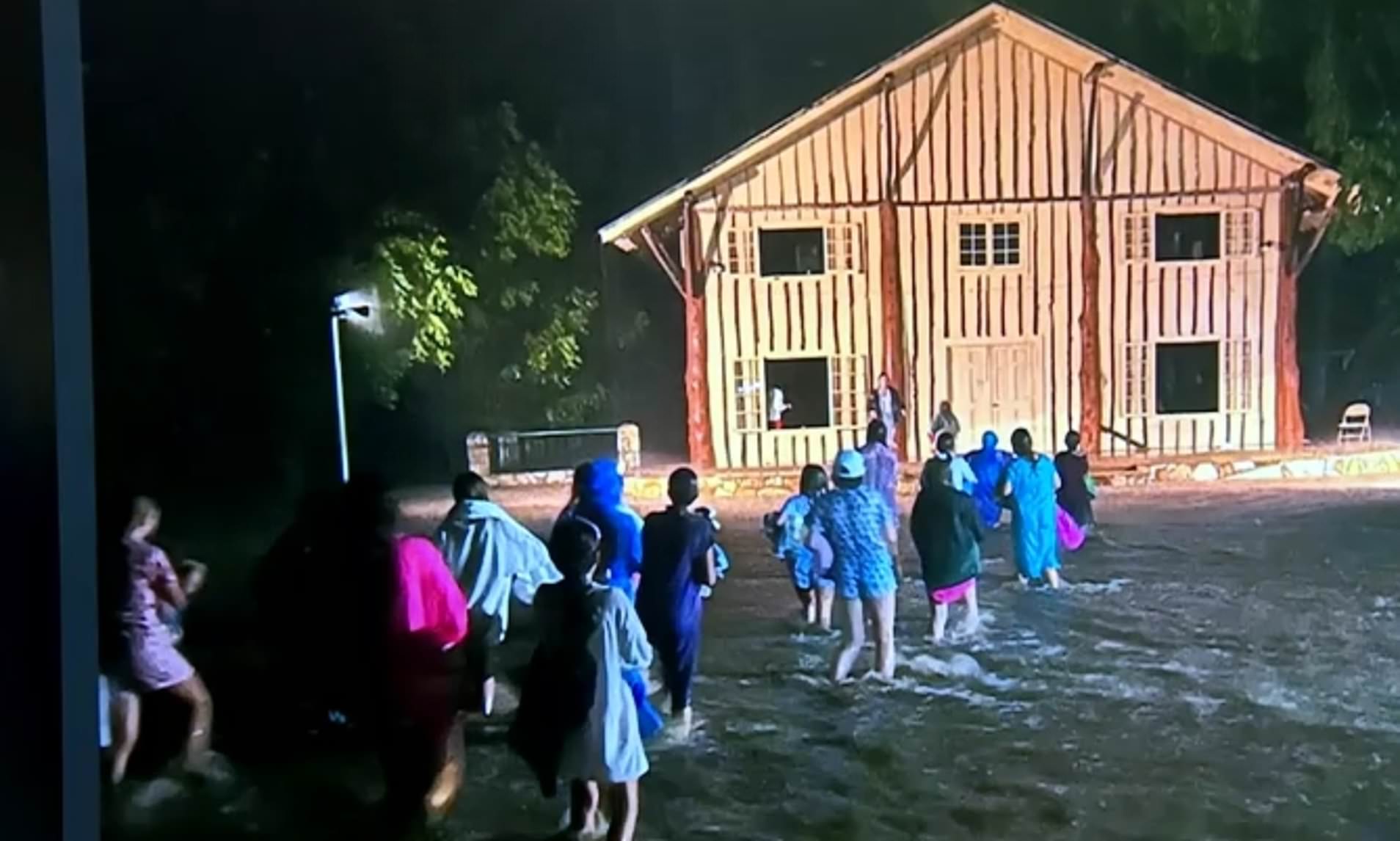 Texas flood kills 24 with dozens more swept away from summer camp