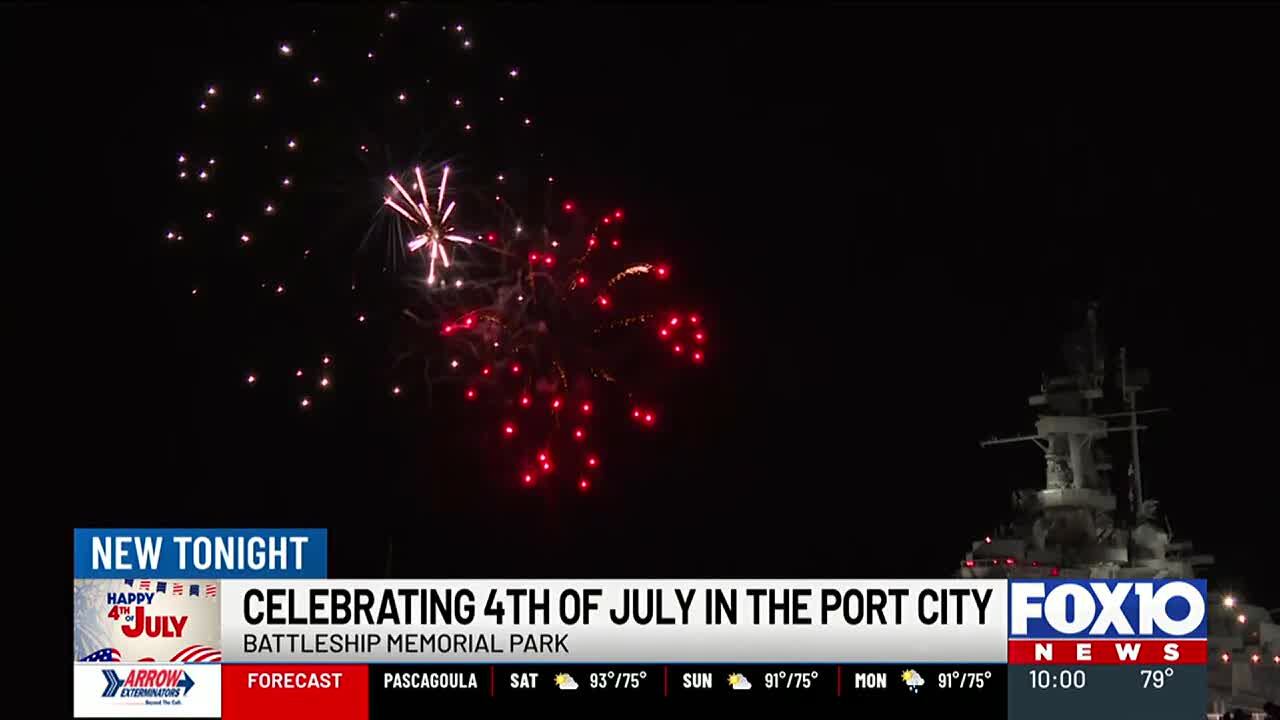 City of Mobile puts on fireworks show to celebrate 4th of July
