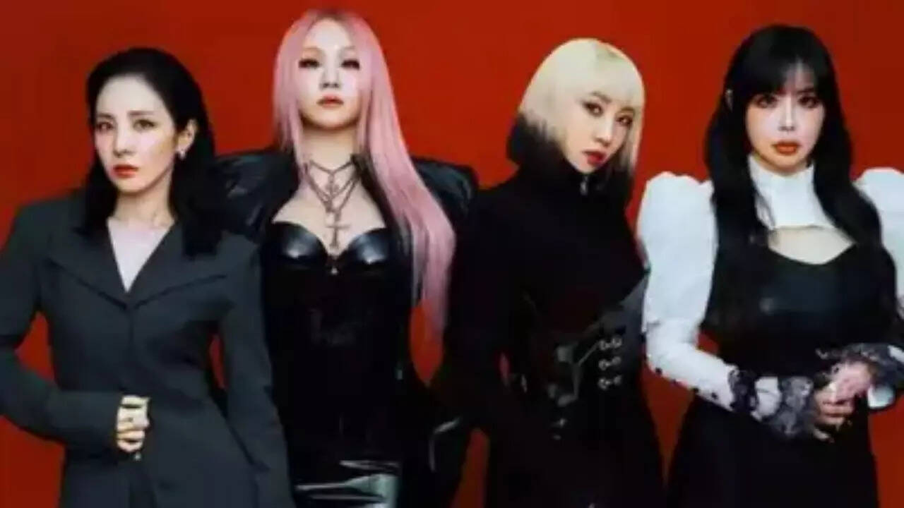 2NE1 is back! The group reunites after 3 months for a concert - Park ...