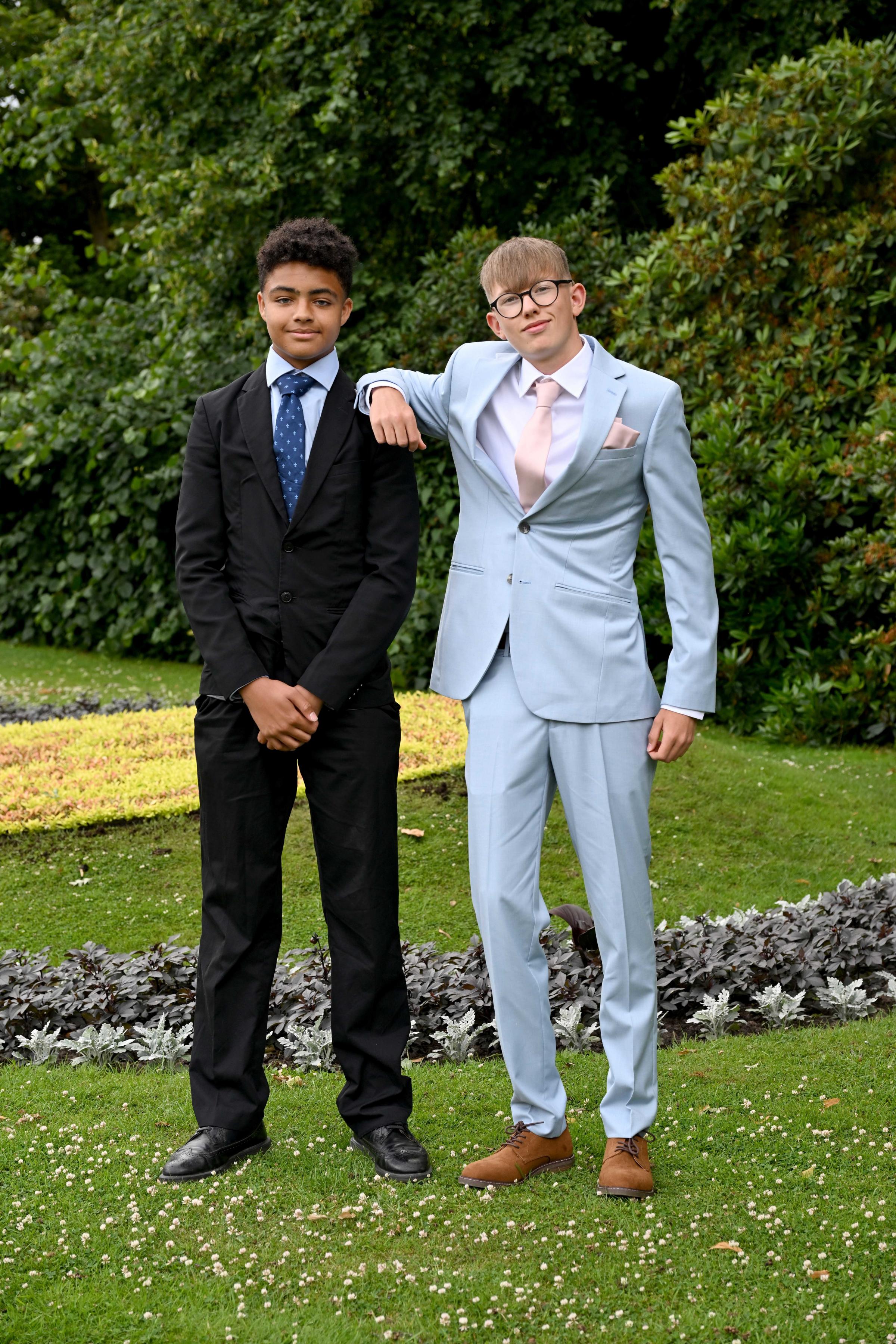 Stunning shots of Year 11s at Lymm High School Prom 2025