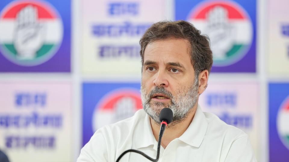 ‘Mark my words’: Rahul Gandhi predicts ‘Modi will meekly bow to Trump ...