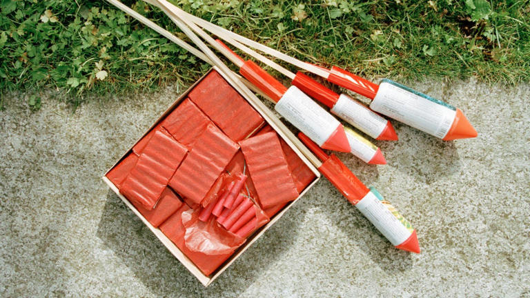 Man hit in face, seriously hurt by fireworks mortar in Crystal Lake ...