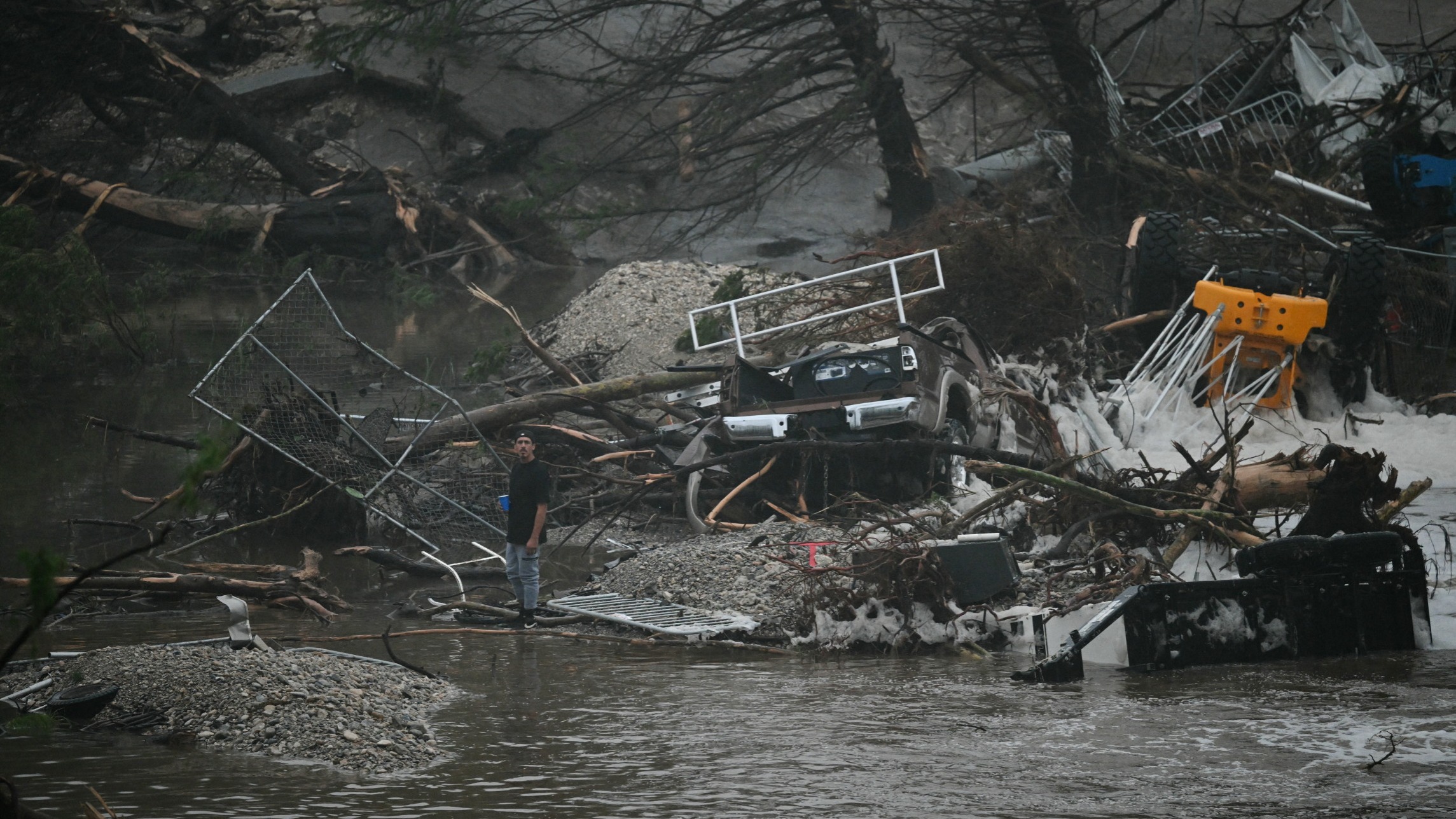 Rescuers search for missing children after Texas flood kills more than 40