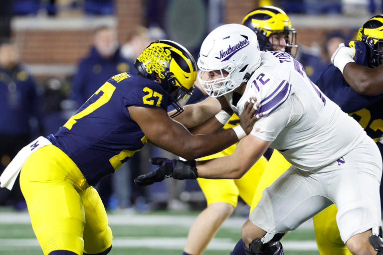 Northwestern OT Caleb Tiernan moving up NFL Draft boards