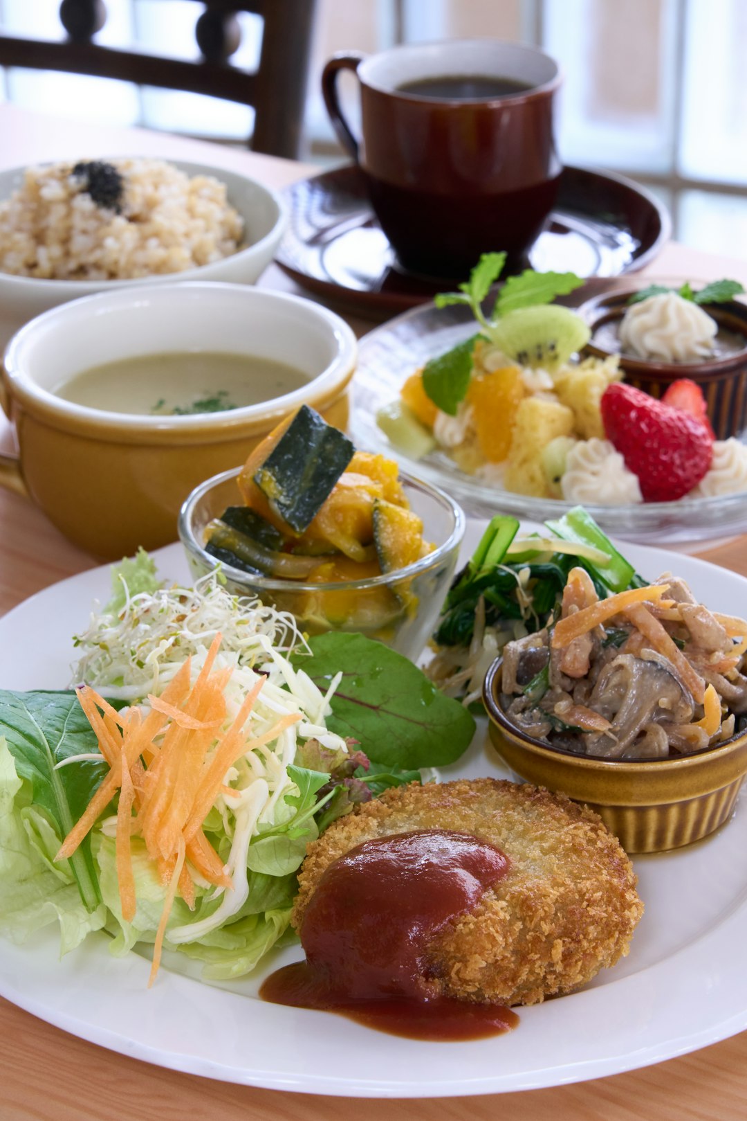12 Nations Where Vegetarians Thrive—And 3 Where Meat Still Dominates
