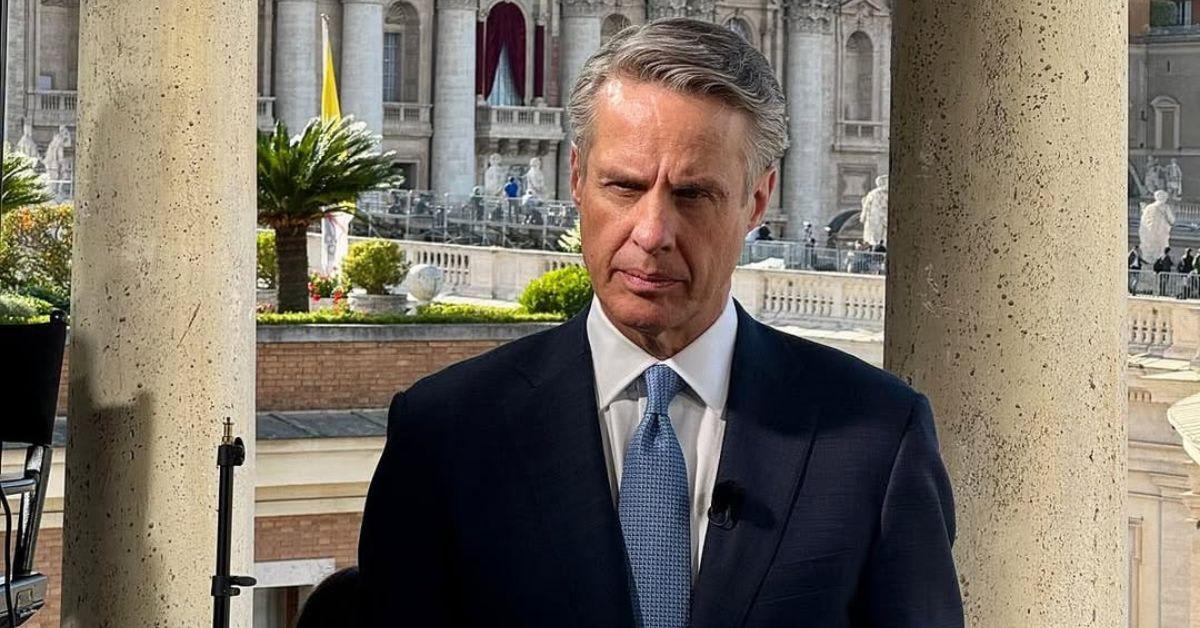 ABC News Fires Senior Correspondent Terry Moran Following Controversial ...