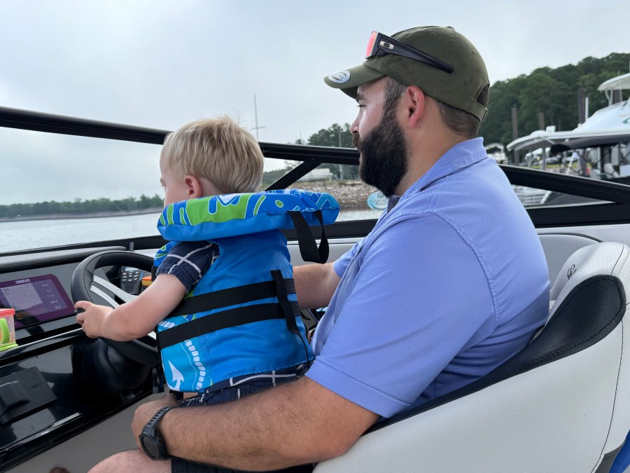 ‘It’s such a relaxing mental break’: Veterans find love on the water ...
