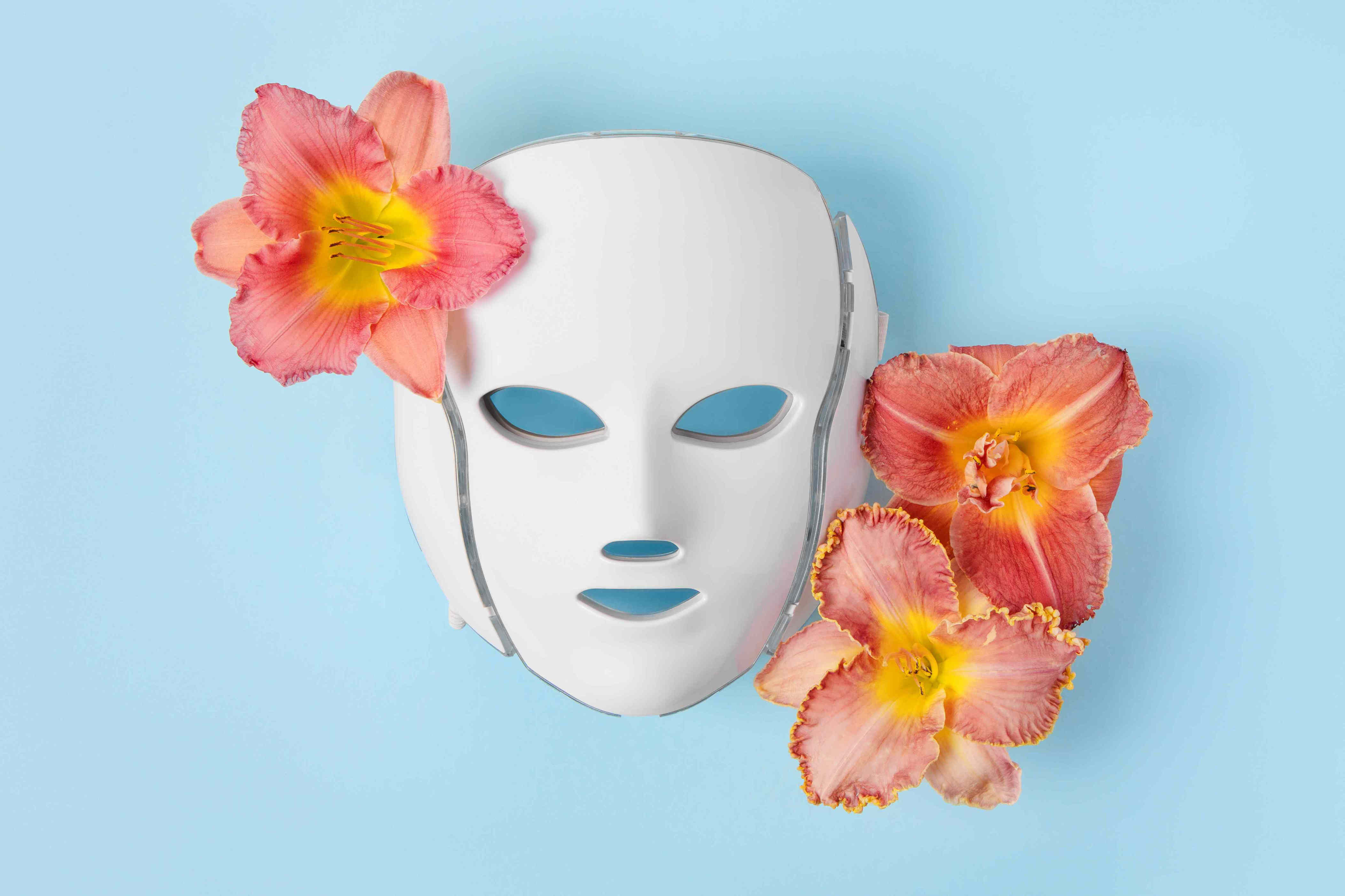 How to Use High Tech to Make Your Skin Care Routine Low Maintenance