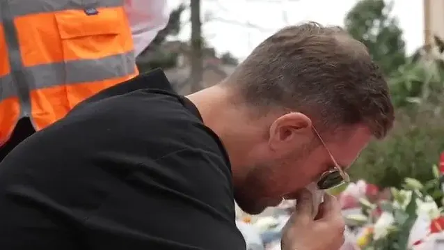 Jordan Henderson Breaks Down While Paying Tribute To Diogo Jota At ...