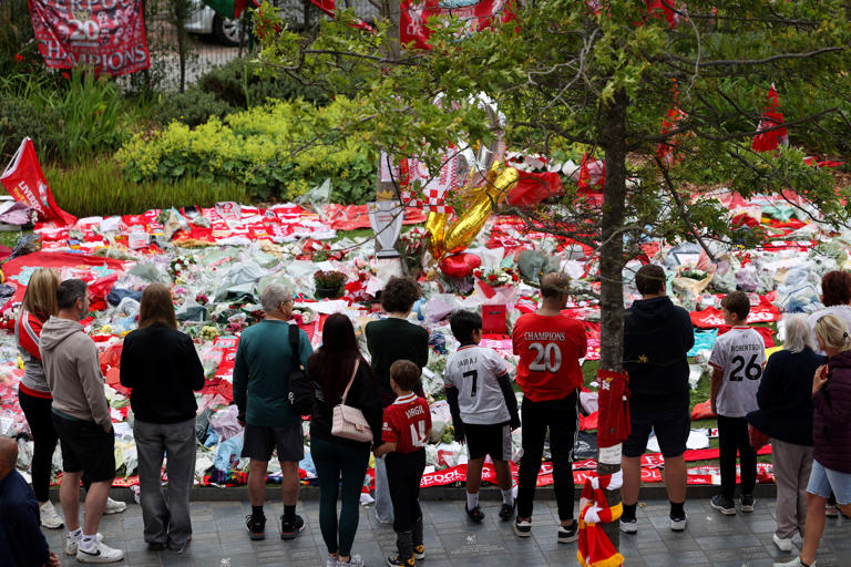 Diogo Jota funeral latest: Liverpool stars join footballer’s wife to ...