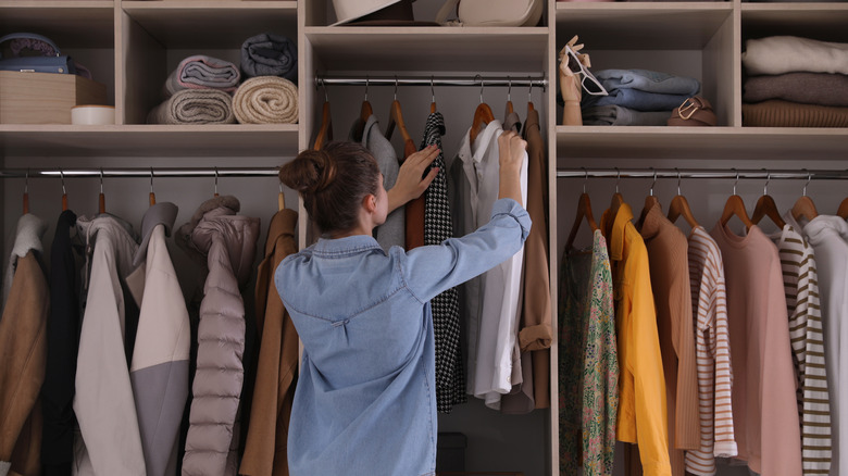The Overlooked Solution For Finally Keeping Your Closet Organized Is So ...